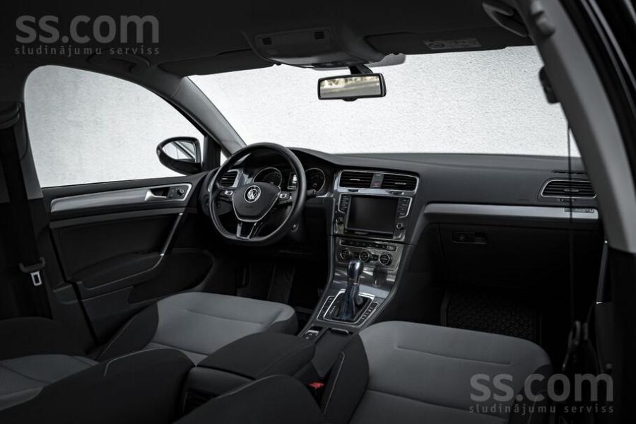 Melns Volkswagen Golf 2015 Rīga, ar dzinēja tilpumu 2.00 L un nobraukumu 119 tūkst. km par 9995 €, foto 16 vietnē AUTOMOTO.COM.LV