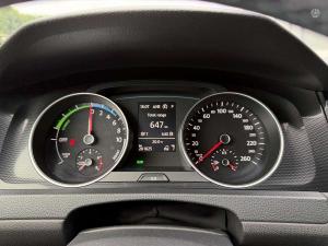 Black Volkswagen Golf 2015 in Kaunas, with an engine capacity of 1.40 L and mileage of 282 thousand km for 9300 €, photo 18 on AUTOMOTO.COM.LV