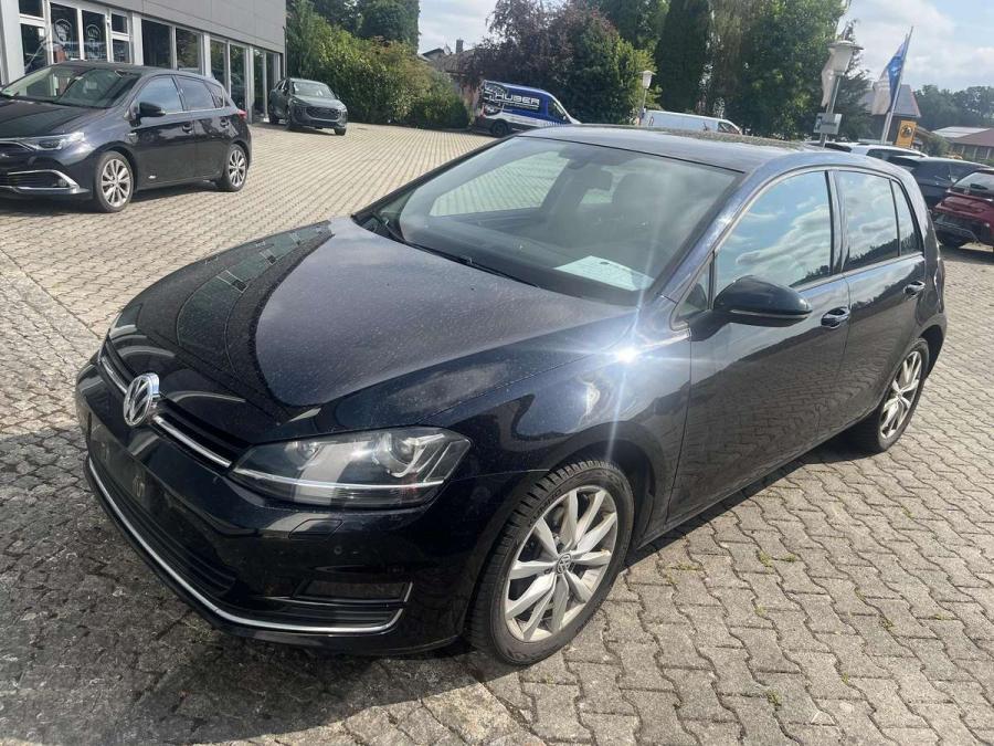 Melns Volkswagen Golf 2015 Marijampole, ar dzinēja tilpumu 1.40 L un nobraukumu 270 tūkst. km par 7600 €, foto 5 vietnē AUTOMOTO.COM.LV