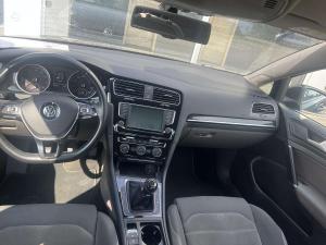 Melns Volkswagen Golf 2015 Marijampole, ar dzinēja tilpumu 1.40 L un nobraukumu 270 tūkst. km par 7600 €, foto 6 vietnē AUTOMOTO.COM.LV