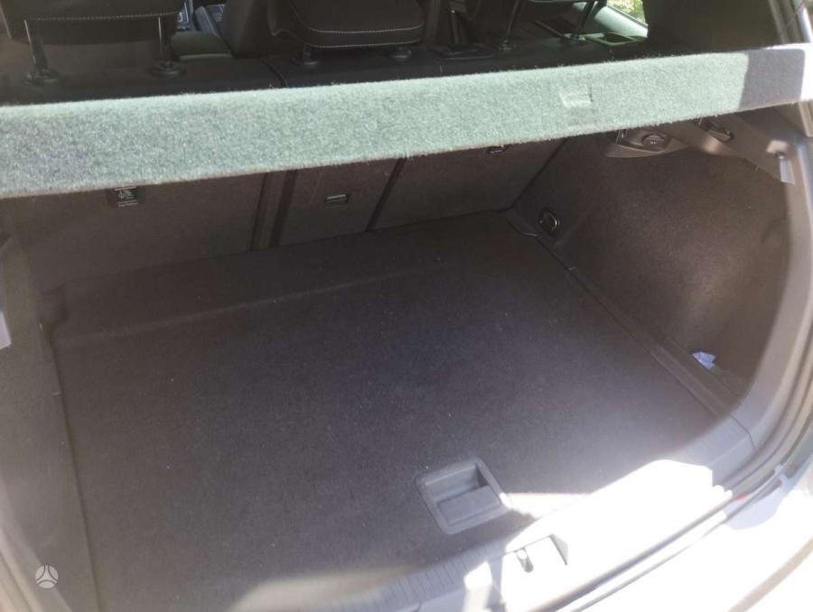 Melns Volkswagen Golf 2015 Plungė, ar dzinēja tilpumu 1.97 L un nobraukumu 277 tūkst. km par 8700 €, foto 15 vietnē AUTOMOTO.COM.LV
