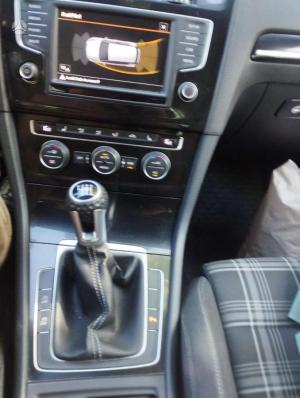 Melns Volkswagen Golf 2015 Plungė, ar dzinēja tilpumu 1.97 L un nobraukumu 277 tūkst. km par 8700 €, foto 16 vietnē AUTOMOTO.COM.LV
