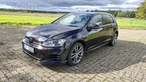 Black Volkswagen Golf 2015 in Riga, with an engine capacity of 1.60 L and mileage of 290 thousand km for 8950 €, photo 3 on AUTOMOTO.COM.LV