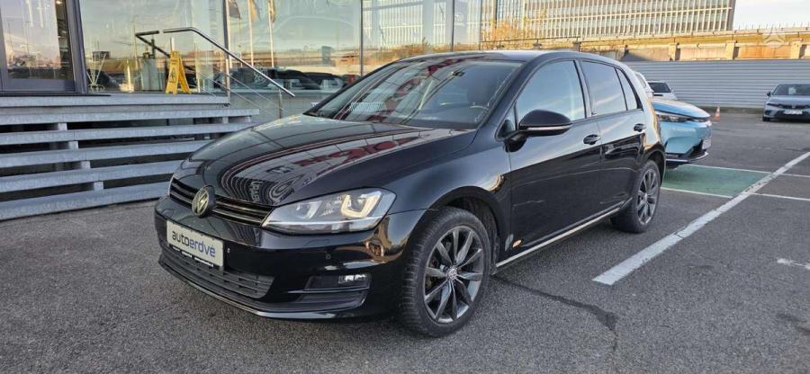 Black Volkswagen Golf 2016 in Vilnius, with an engine capacity of 1.60 L and mileage of 111 thousand km for 12980 €, photo 2 on AUTOMOTO.COM.LV
