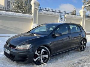 Black Volkswagen Golf 2016 in Vilnius, with an engine capacity of 1.98 L and mileage of 159 thousand km for 9500 €, photo 4 on AUTOMOTO.COM.LV