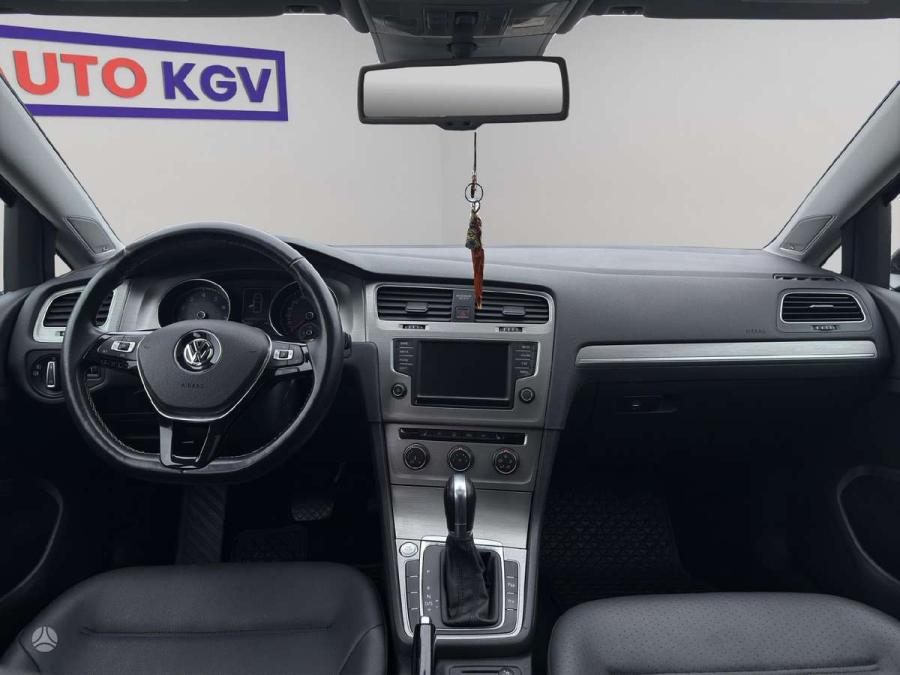 Melns Volkswagen Golf 2016 Kauņa, ar dzinēja tilpumu 1.80 L un nobraukumu 290 tūkst. km par 7999 €, foto 13 vietnē AUTOMOTO.COM.LV