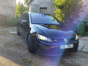 Melns Volkswagen Golf 2016 Ventspils, ar dzinēja tilpumu 2.00 L un nobraukumu 144 tūkst. km par 12490 €, foto  vietnē AUTOMOTO.COM.LV