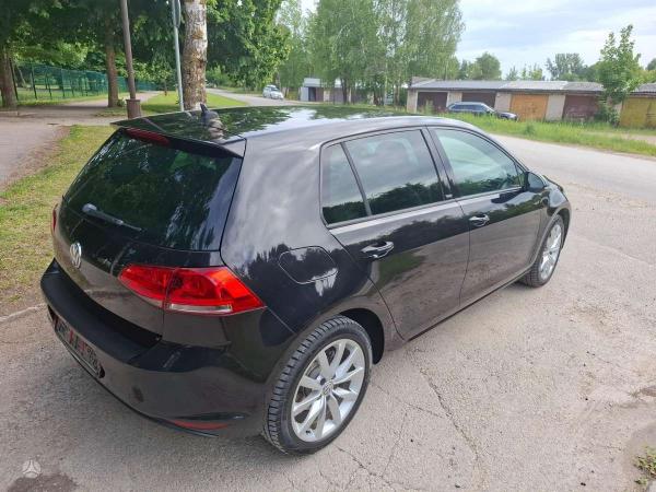 Melns Volkswagen Golf 2016 Šauļi, ar dzinēja tilpumu 1.60 L un nobraukumu 145 tūkst. km par 7200 €, foto 8 vietnē AUTOMOTO.COM.LV
