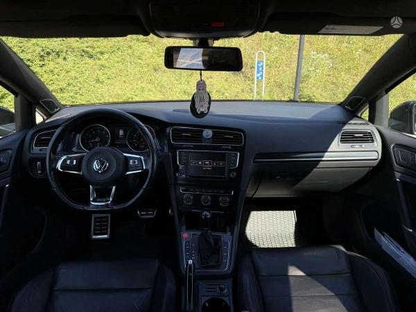 Black Volkswagen Golf 2016 in Vilnius, with an engine capacity of 1.98 L and mileage of 137 thousand km for 12000 €, photo 10 on AUTOMOTO.COM.LV