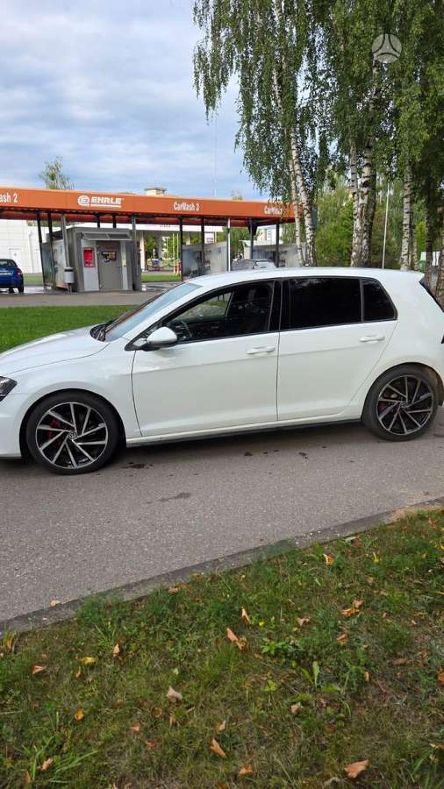 Melns Volkswagen Golf 2016 Kauņa, ar dzinēja tilpumu 2.00 L un nobraukumu 243 tūkst. km par 12499 €, foto 7 vietnē AUTOMOTO.COM.LV