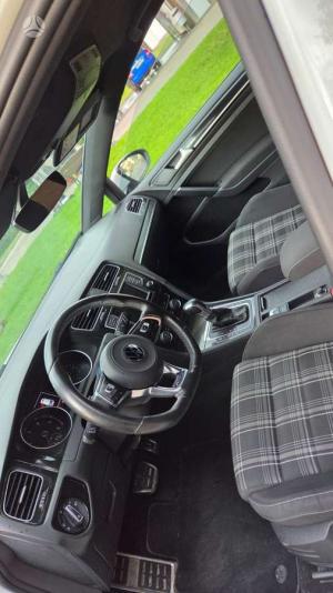 Melns Volkswagen Golf 2016 Kauņa, ar dzinēja tilpumu 2.00 L un nobraukumu 243 tūkst. km par 12499 €, foto 12 vietnē AUTOMOTO.COM.LV