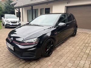 Black Volkswagen Golf 2016 in Ogre, with an engine capacity of 2.00 L and mileage of 243 thousand km for 12490 €, photo  on AUTOMOTO.COM.LV