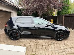 Black Volkswagen Golf 2016 in Ogre, with an engine capacity of 2.00 L and mileage of 243 thousand km for 12490 €, photo 6 on AUTOMOTO.COM.LV