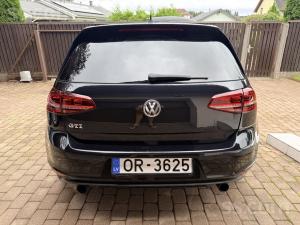 Black Volkswagen Golf 2016 in Ogre, with an engine capacity of 2.00 L and mileage of 243 thousand km for 12490 €, photo 8 on AUTOMOTO.COM.LV