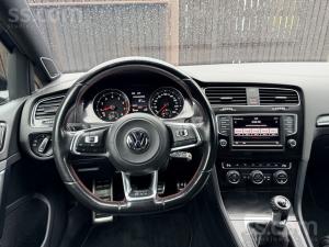 Black Volkswagen Golf 2016 in Ogre, with an engine capacity of 2.00 L and mileage of 243 thousand km for 12490 €, photo 21 on AUTOMOTO.COM.LV
