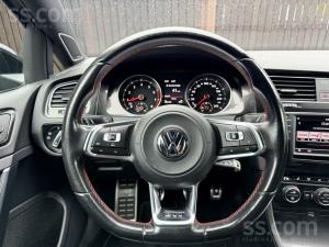 Black Volkswagen Golf 2016 in Ogre, with an engine capacity of 2.00 L and mileage of 243 thousand km for 12490 €, photo 22 on AUTOMOTO.COM.LV