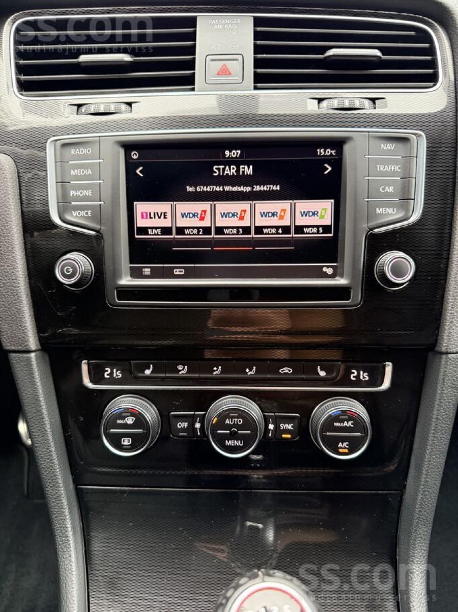 Black Volkswagen Golf 2016 in Ogre, with an engine capacity of 2.00 L and mileage of 243 thousand km for 12490 €, photo 23 on AUTOMOTO.COM.LV