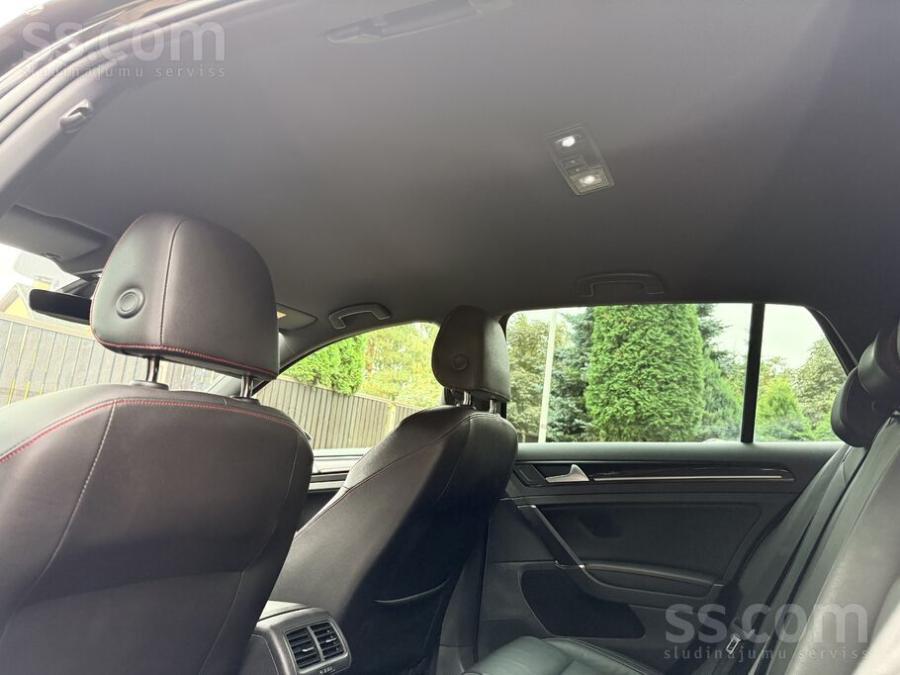 Black Volkswagen Golf 2016 in Ogre, with an engine capacity of 2.00 L and mileage of 243 thousand km for 12490 €, photo 28 on AUTOMOTO.COM.LV