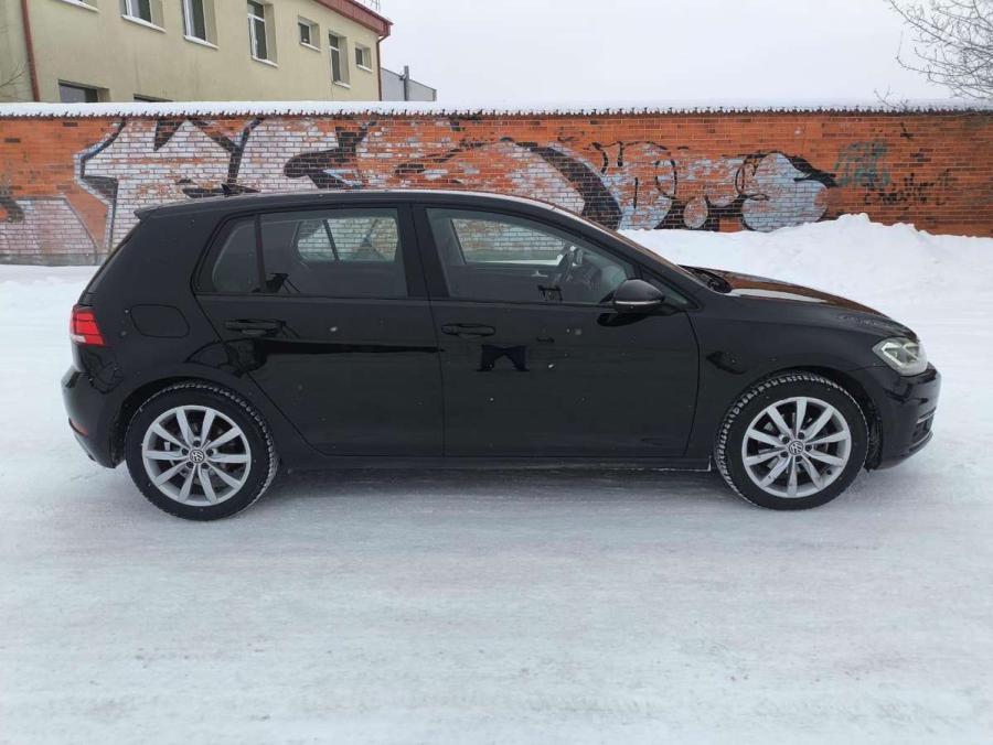Melns Volkswagen Golf 2017 Šauļi, ar dzinēja tilpumu 2.00 L un nobraukumu 191 tūkst. km par 11900 €, foto 7 vietnē AUTOMOTO.COM.LV