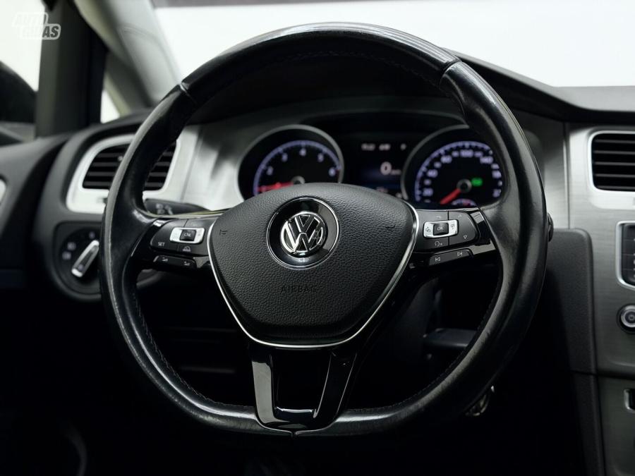 Black Volkswagen Golf 2017 in Avizieniai, with an engine capacity of 1.00 L and mileage of 244 thousand km for 7999 €, photo 17 on AUTOMOTO.COM.LV