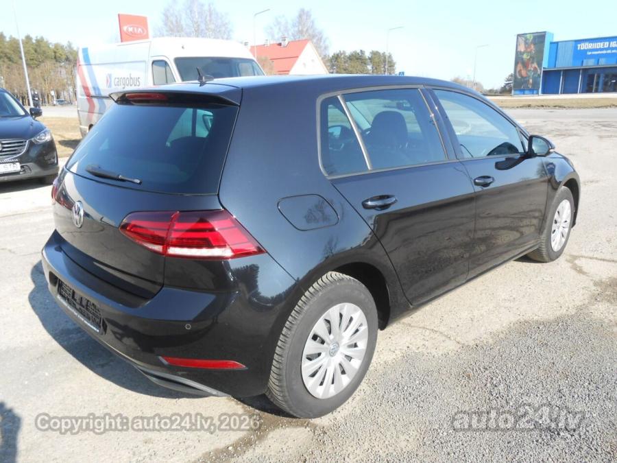 Melns Volkswagen Golf 2017 Viljandi, ar dzinēja tilpumu 1.60 L un nobraukumu 189 tūkst. km par 8990 €, foto 2 vietnē AUTOMOTO.COM.LV