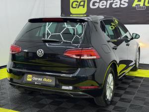 Black Volkswagen Golf 2017 in Avizieniai, with an engine capacity of 1.60 L and mileage of 255 thousand km for 6690 €, photo 4 on AUTOMOTO.COM.LV