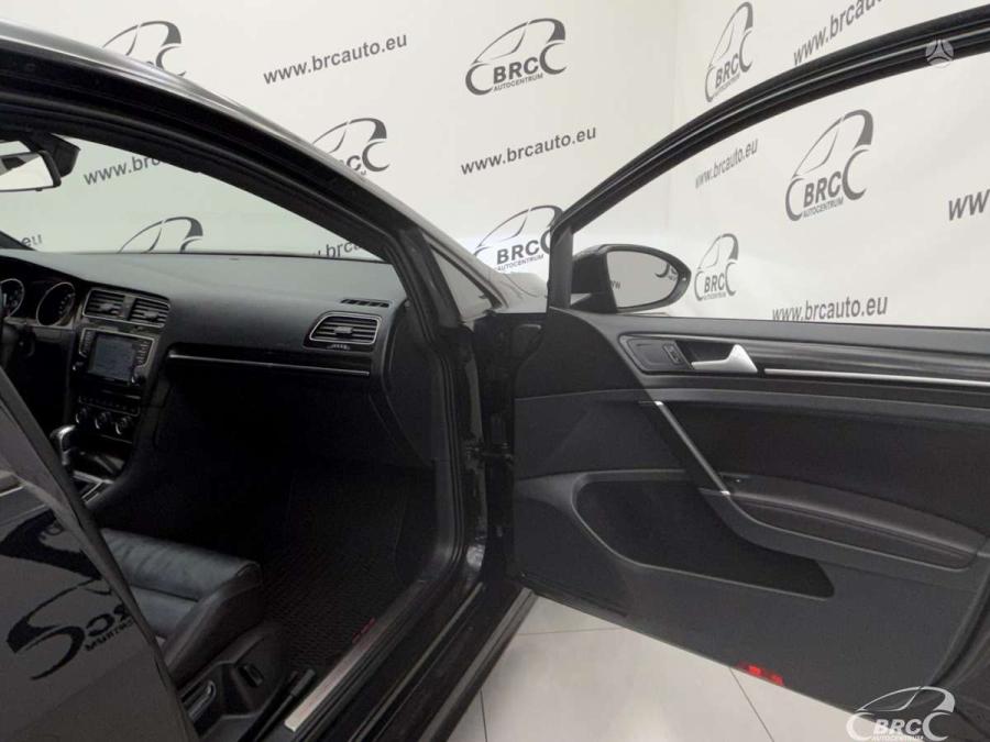 Melns Volkswagen Golf 2017 Viļņa, ar dzinēja tilpumu 1.98 L un nobraukumu 163 tūkst. km par 10200 €, foto 10 vietnē AUTOMOTO.COM.LV
