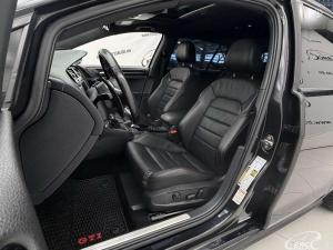Melns Volkswagen Golf 2017 Viļņa, ar dzinēja tilpumu 1.98 L un nobraukumu 163 tūkst. km par 10200 €, foto 24 vietnē AUTOMOTO.COM.LV