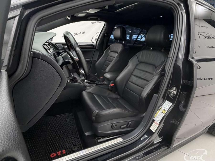 Melns Volkswagen Golf 2017 Viļņa, ar dzinēja tilpumu 1.98 L un nobraukumu 163 tūkst. km par 10200 €, foto 24 vietnē AUTOMOTO.COM.LV