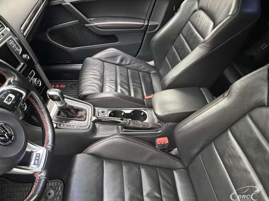 Melns Volkswagen Golf 2017 Viļņa, ar dzinēja tilpumu 1.98 L un nobraukumu 163 tūkst. km par 10200 €, foto 25 vietnē AUTOMOTO.COM.LV