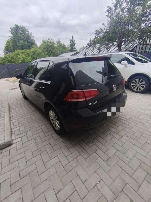 Melns Volkswagen Golf 2017 Kauņa, ar dzinēja tilpumu 1.60 L un nobraukumu 225 tūkst. km par 7000 €, foto 4 vietnē AUTOMOTO.COM.LV