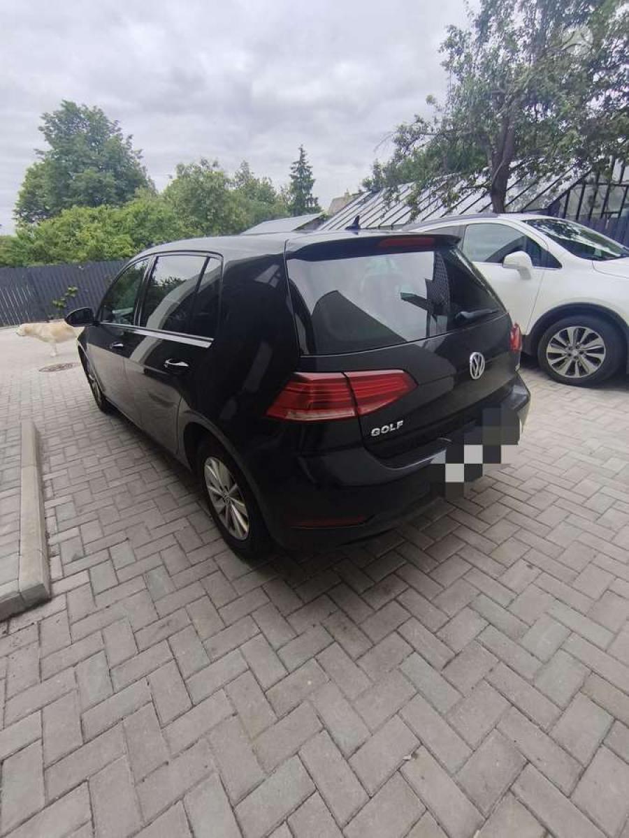 Melns Volkswagen Golf 2017 Kauņa, ar dzinēja tilpumu 1.60 L un nobraukumu 225 tūkst. km par 7000 €, foto 5 vietnē AUTOMOTO.COM.LV