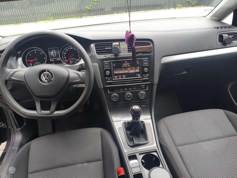 Melns Volkswagen Golf 2017 Kauņa, ar dzinēja tilpumu 1.60 L un nobraukumu 225 tūkst. km par 7000 €, foto 7 vietnē AUTOMOTO.COM.LV