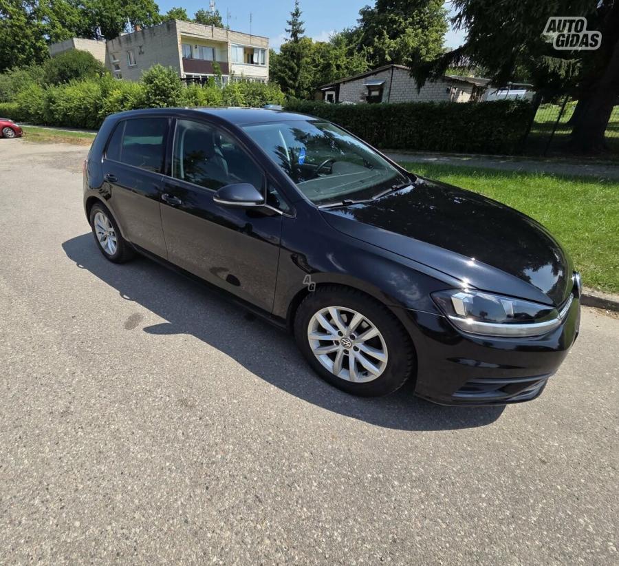 Melns Volkswagen Golf 2017 Kaišiadorys, ar dzinēja tilpumu 1.60 L un nobraukumu 348 tūkst. km par 4900 €, foto 8 vietnē AUTOMOTO.COM.LV