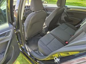 Melns Volkswagen Golf 2017 Kaišiadorys, ar dzinēja tilpumu 1.60 L un nobraukumu 348 tūkst. km par 4900 €, foto 10 vietnē AUTOMOTO.COM.LV