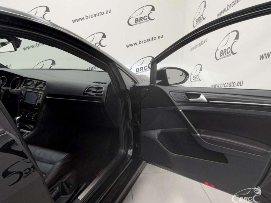 Black Volkswagen Golf 2017 in Vilnius, with an engine capacity of 1.98 L and mileage of 163 thousand km for 9700 €, photo 10 on AUTOMOTO.COM.LV