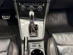 Black Volkswagen Golf 2017 in Vilnius, with an engine capacity of 1.98 L and mileage of 163 thousand km for 9700 €, photo 19 on AUTOMOTO.COM.LV
