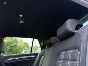 Black Volkswagen Golf 2017 in Vilnius, with an engine capacity of 1.97 L and mileage of 219 thousand km for 14200 €, photo 10 on AUTOMOTO.COM.LV