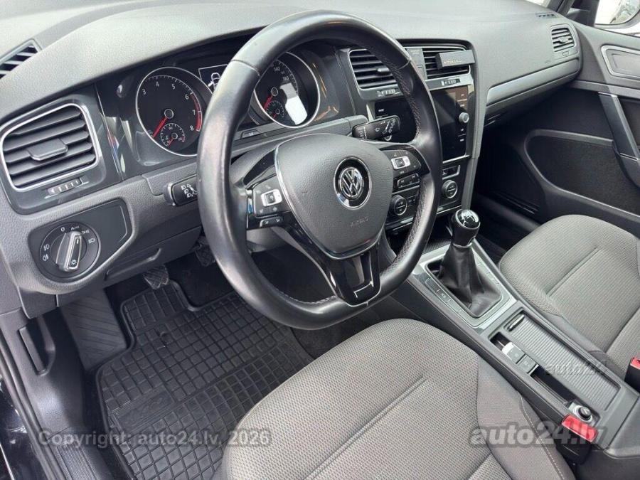 Melns Volkswagen Golf 2018 Tallina, ar dzinēja tilpumu 1.50 L un nobraukumu 121 tūkst. km par 13900 €, foto 8 vietnē AUTOMOTO.COM.LV