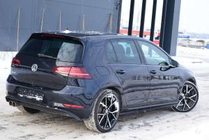 Black Volkswagen Golf 2018 in Vilnius, with an engine capacity of 1.97 L and mileage of 246 thousand km for 11550 €, photo 2 on AUTOMOTO.COM.LV