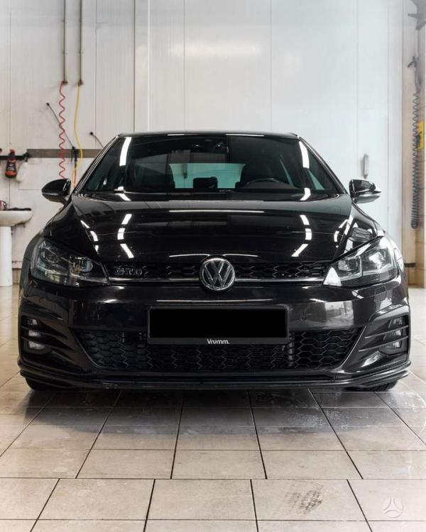 Black Volkswagen Golf 2018 in Vilnius, with an engine capacity of 1.97 L and mileage of 126 thousand km for 18500 €, photo 5 on AUTOMOTO.COM.LV