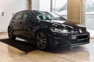 Black Volkswagen Golf 2018 in Vilnius, with an engine capacity of 1.97 L and mileage of 126 thousand km for 18500 €, photo 11 on AUTOMOTO.COM.LV