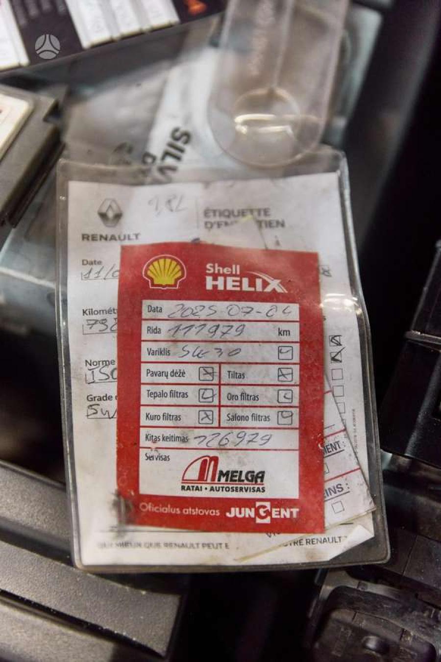 Black Volkswagen Golf 2018 in Vilnius, with an engine capacity of 1.97 L and mileage of 126 thousand km for 18500 €, photo 27 on AUTOMOTO.COM.LV