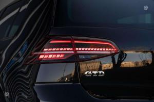 Black Volkswagen Golf 2018 in Vilnius, with an engine capacity of 1.97 L and mileage of 127 thousand km for 16299 €, photo 9 on AUTOMOTO.COM.LV