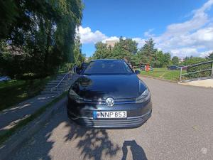 Melns Volkswagen Golf 2018 Viļņa, ar dzinēja tilpumu 1.40 L un nobraukumu 140 tūkst. km par 11000 €, foto 3 vietnē AUTOMOTO.COM.LV