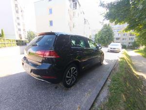 Melns Volkswagen Golf 2018 Viļņa, ar dzinēja tilpumu 1.40 L un nobraukumu 140 tūkst. km par 11000 €, foto 4 vietnē AUTOMOTO.COM.LV