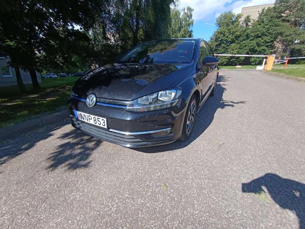 Melns Volkswagen Golf 2018 Viļņa, ar dzinēja tilpumu 1.40 L un nobraukumu 140 tūkst. km par 11000 €, foto 5 vietnē AUTOMOTO.COM.LV