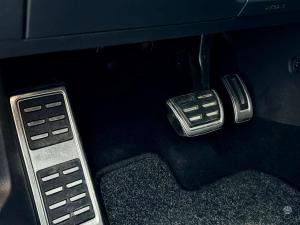Black Volkswagen Golf 2018 in Vilnius, with an engine capacity of 1.97 L and mileage of 127 thousand km for 15999 €, photo 21 on AUTOMOTO.COM.LV