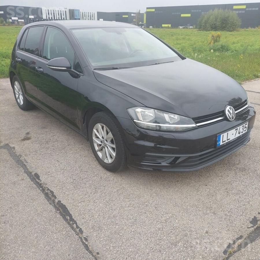 Melns Volkswagen Golf 2018 Rīga, ar dzinēja tilpumu 1.00 L un nobraukumu 205 tūkst. km par 6900 €, foto 1 vietnē AUTOMOTO.COM.LV