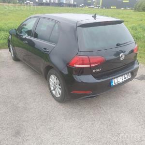Melns Volkswagen Golf 2018 Rīga, ar dzinēja tilpumu 1.00 L un nobraukumu 205 tūkst. km par 6900 €, foto 4 vietnē AUTOMOTO.COM.LV